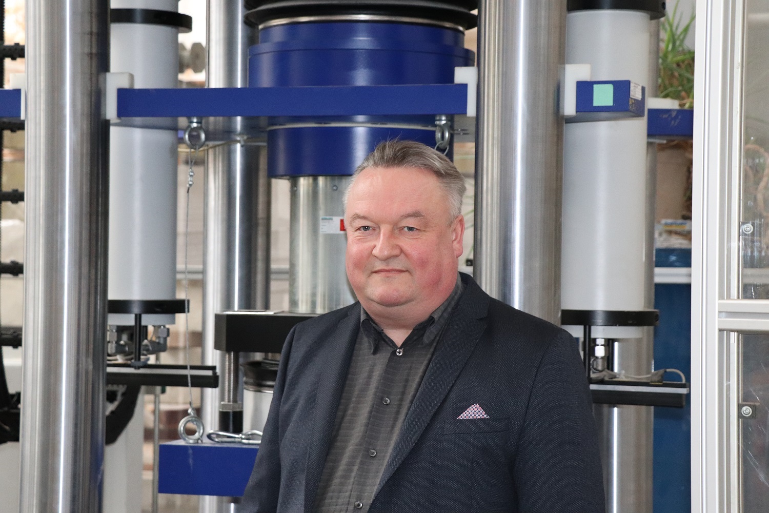 Kokią žinią perduoda griūvantys tiltai Lietuvoje? - Karštas Komentaras